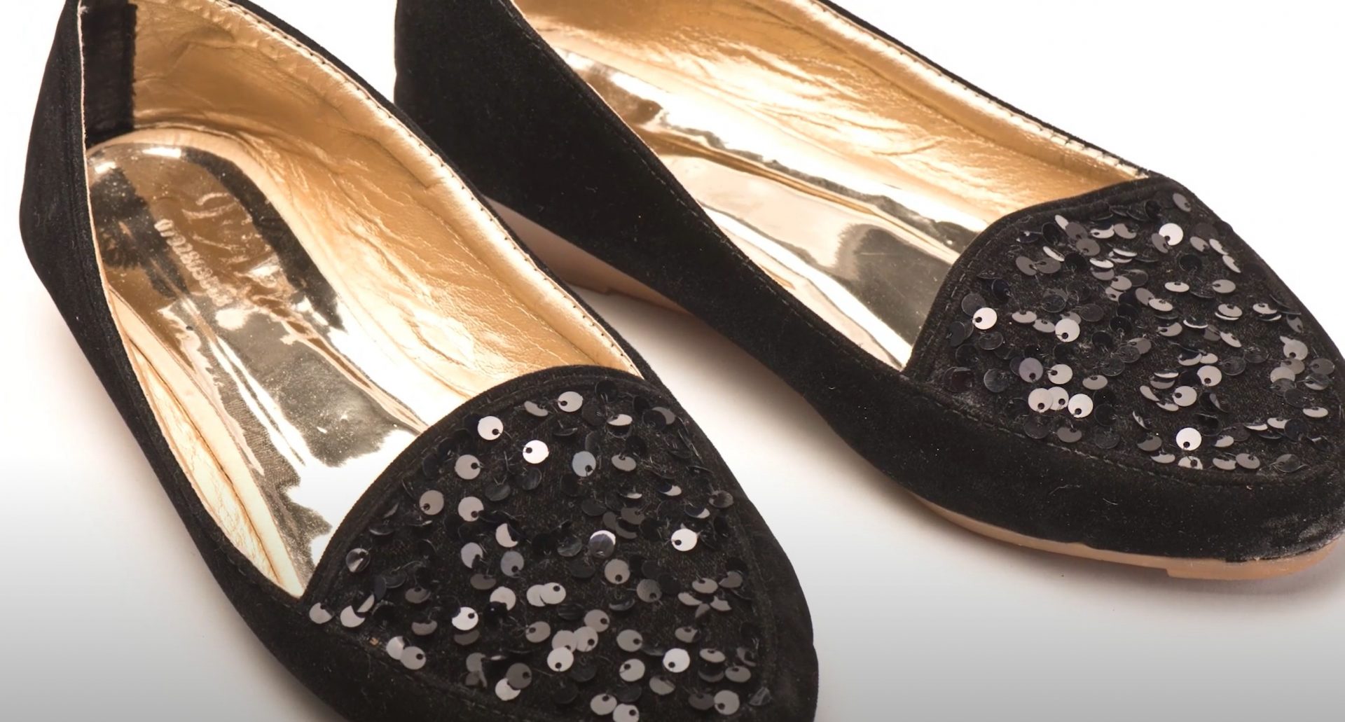 A Walk in My Shoes (+Video) - The Shoe Project Stories